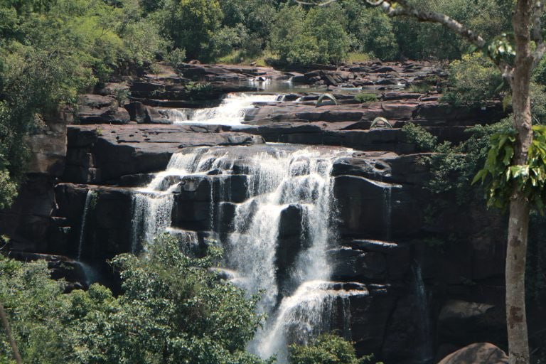 សហគមន៍អេកូទេសចរណ៍ភ្នំទ័ពជាង ទាក់ទាញទេសចរបានជាងបួនពាន់នាក់ក្នុងរយៈប្រាំខែ AMS Central